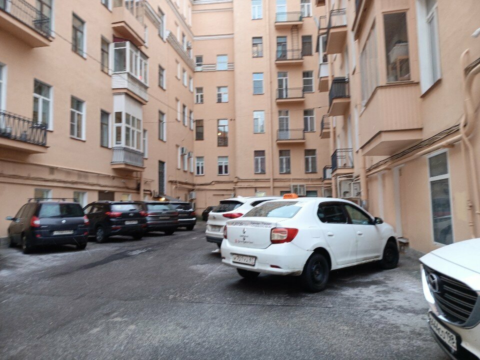 Bilgisayar teknik servisleri Ergom, Saint‑Petersburg, foto