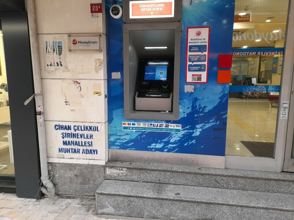 ATM'ler DenizBank, İstanbul, foto