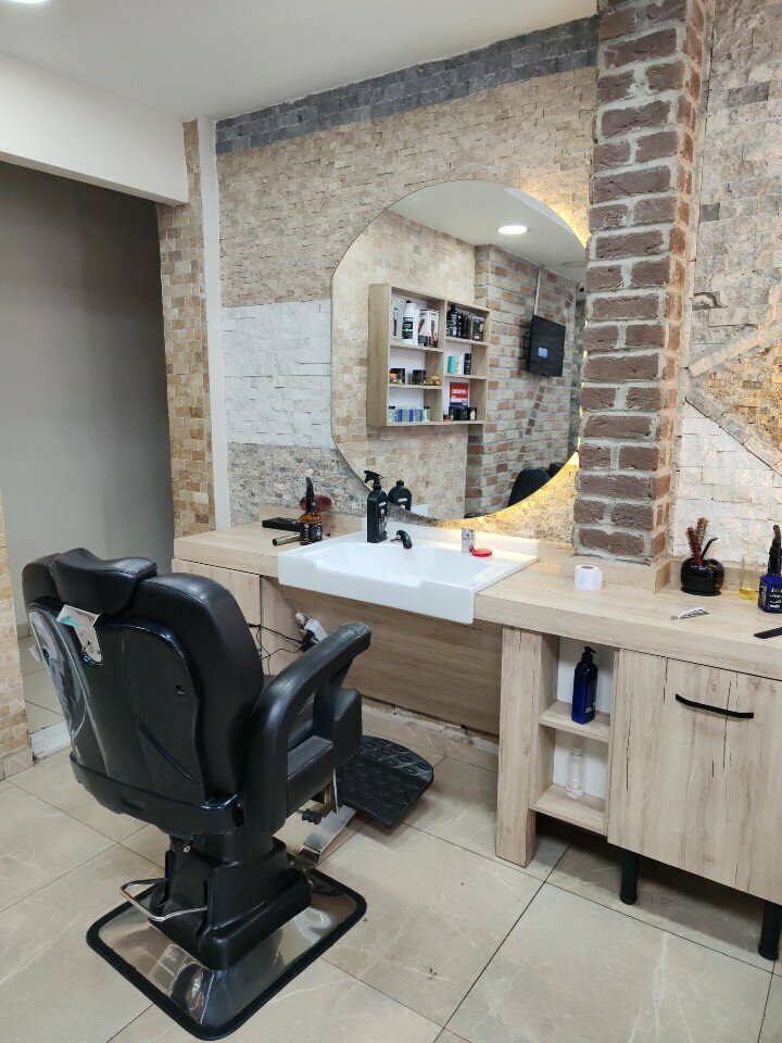 Kuaförler Salon Mert, İstanbul, foto