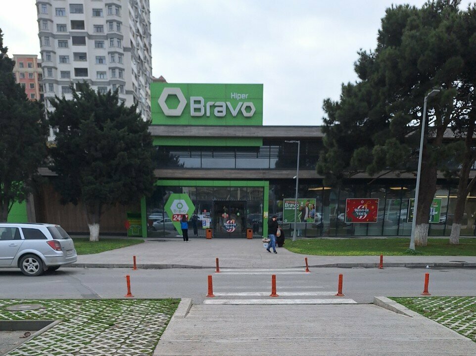 ATM'ler Kapital Bank, Bakü, foto