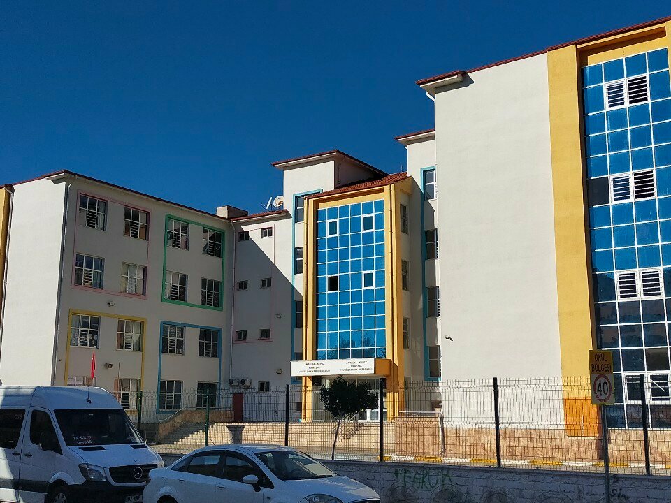 Ortaokul Mareşal Fevzi Çakmak Ortaokulu, Antalya, foto