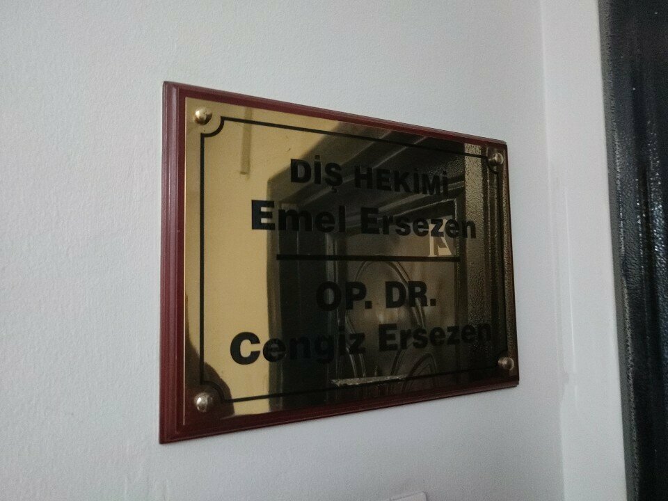 Özel ağız ve diş sağlığı klinikleri ve muayenehaneleri Diş Hekimi Emel Ersezen, İstanbul, foto
