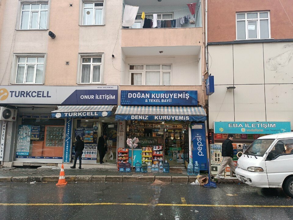 Tütün, sigara mağazaları Doğan Kuruyemiş & Tekel Bayii, İstanbul, foto