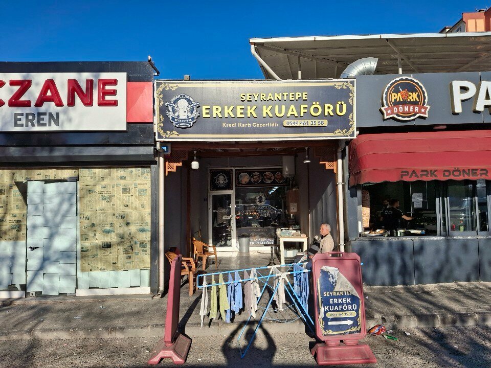 Berberler Seyrantepe erkek kuaförü, Gaziantep, foto