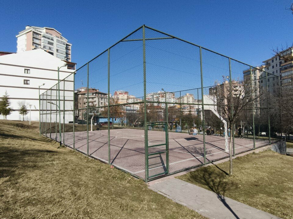 Spor ve eğlence merkezi Basketbol Sahası, Ankara, foto