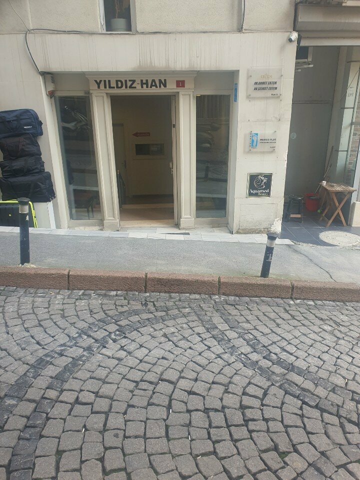 Avukatlar Avukat Şevket Ertem, İstanbul, foto