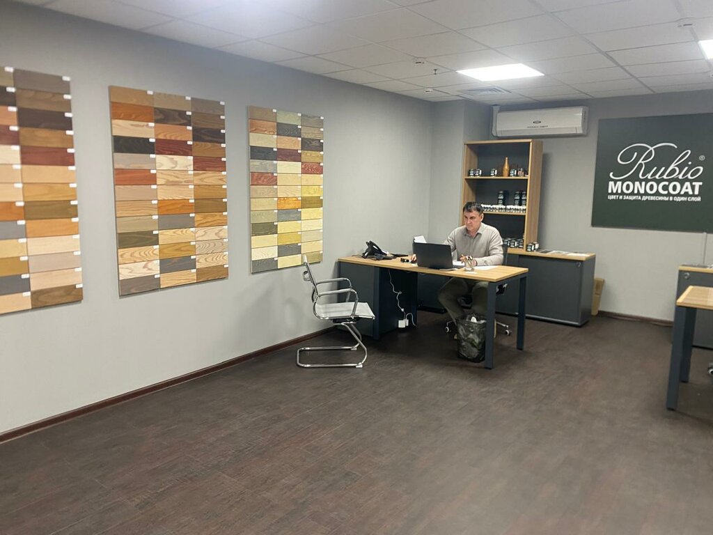 Boya ve cila malzemeleri üretim ve satış yerleri Rubio Monocoat, Moskova, foto