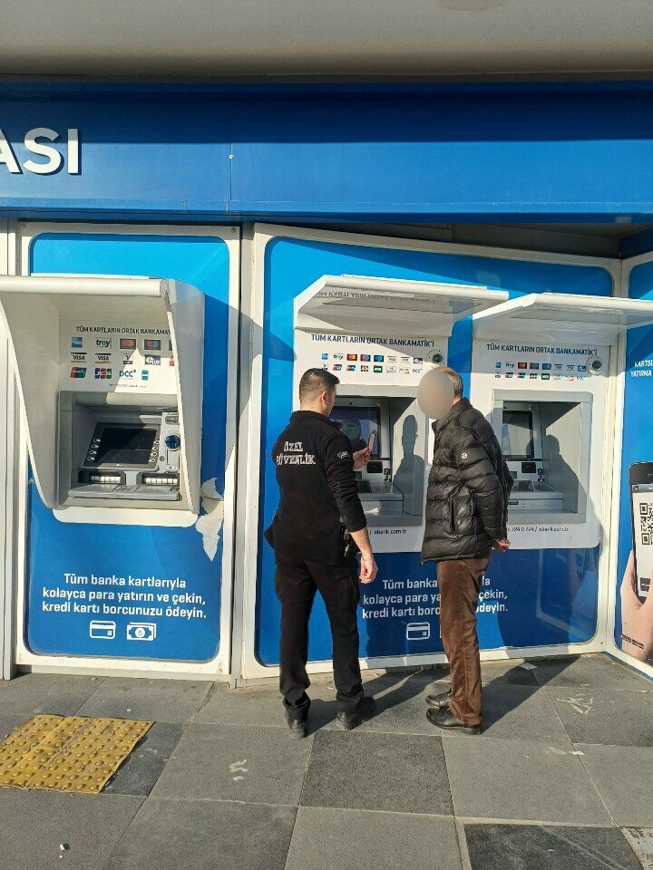 ATM'ler Türkiye İş Bankası Bankamatik, Ankara, foto
