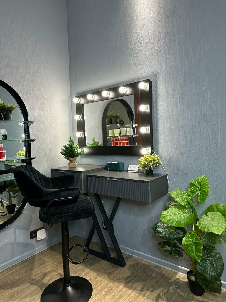 Kaş ve kirpik salonu Oculus lashes, Saint‑Petersburg, foto