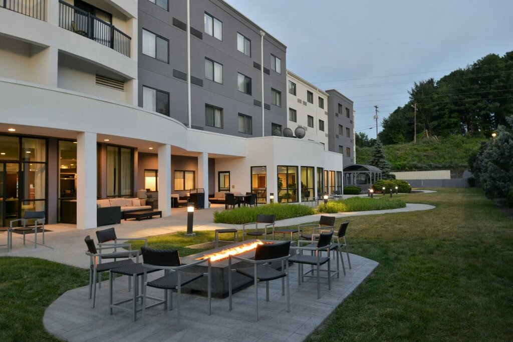 Otel Courtyard by Marriott Harrisburg Hershey, Pennsylvania, foto