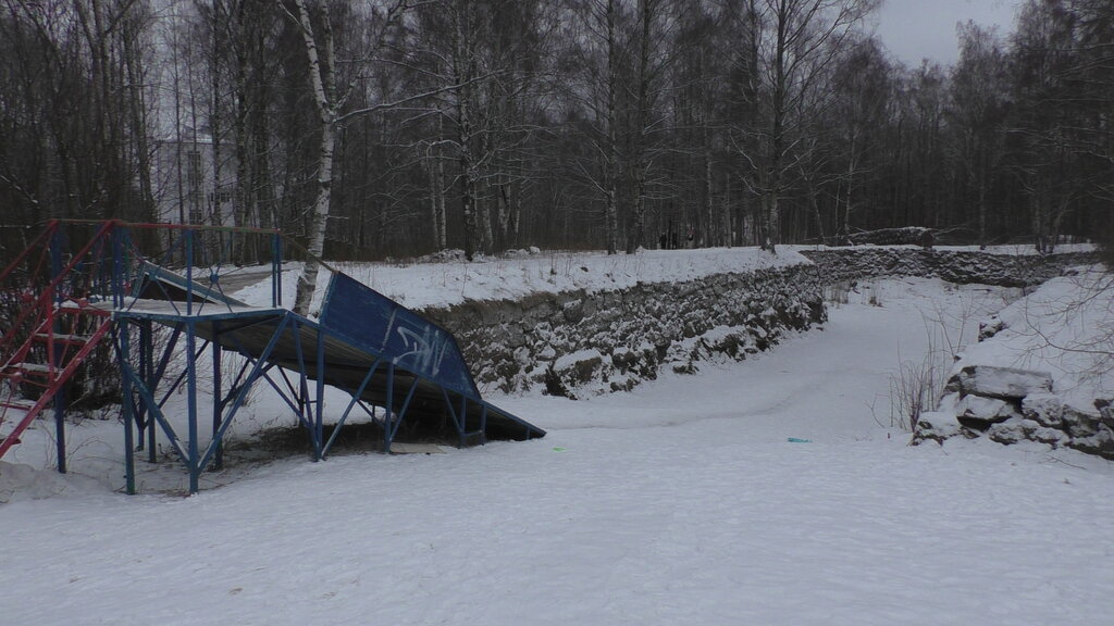 Atraksiyon Горка для катания, Vyborg, foto