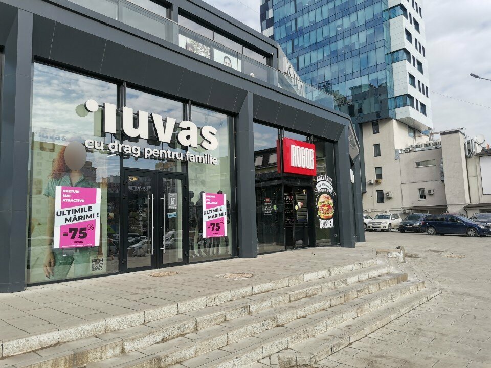 Giyim mağazası Iuvas, Kişinev, foto