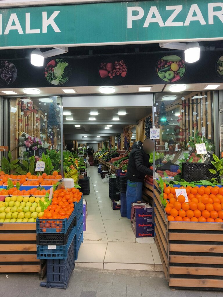 Manavlar Kurtuluş Halk Pazarı, İstanbul, foto