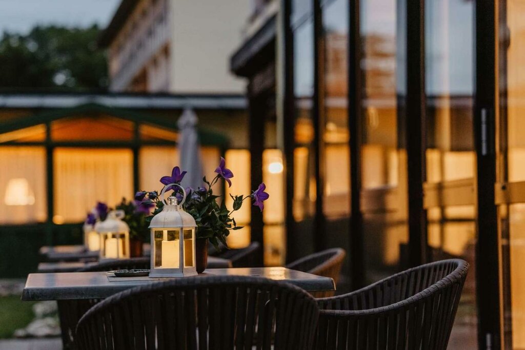 Otel Kurhotel Unter den Linden, Bavyera, foto