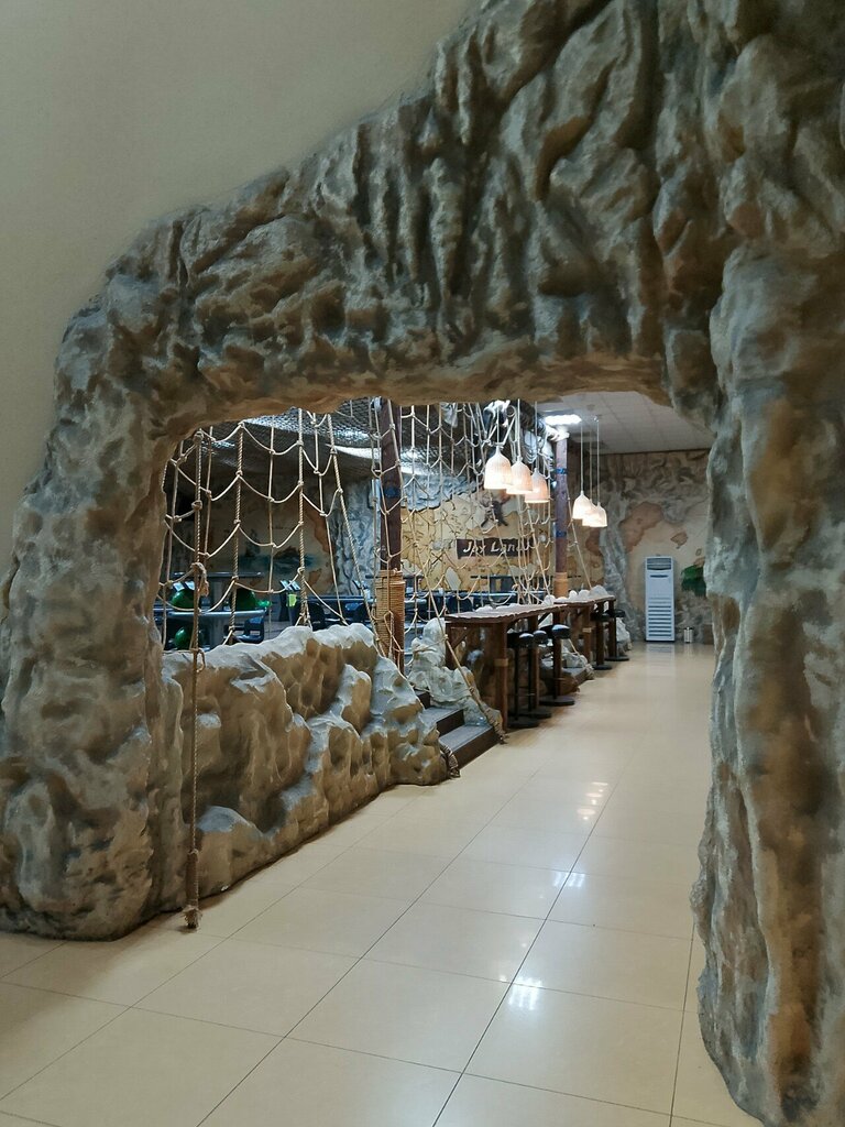 Bowling salonları Боулинг Joy Land, Maykop, foto