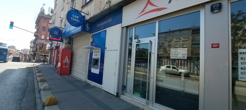 ATM'ler Türkiye İş Bankası Bankamatik, İstanbul, foto