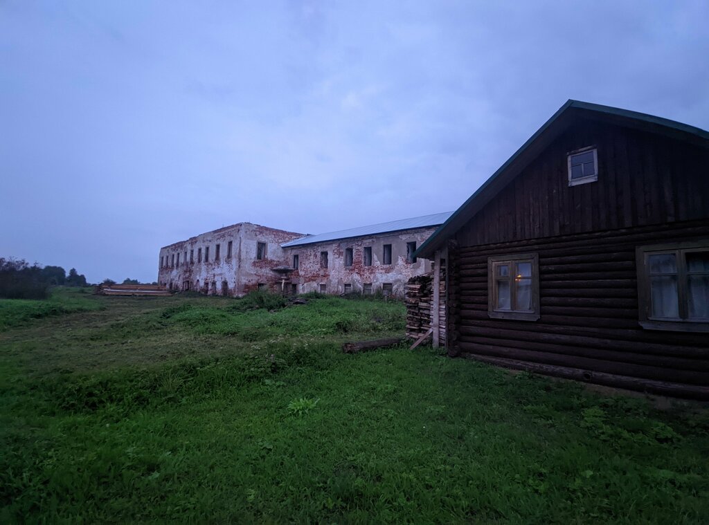 Turistik yerler Северо-восточная башня, Tverskaya oblastı, foto