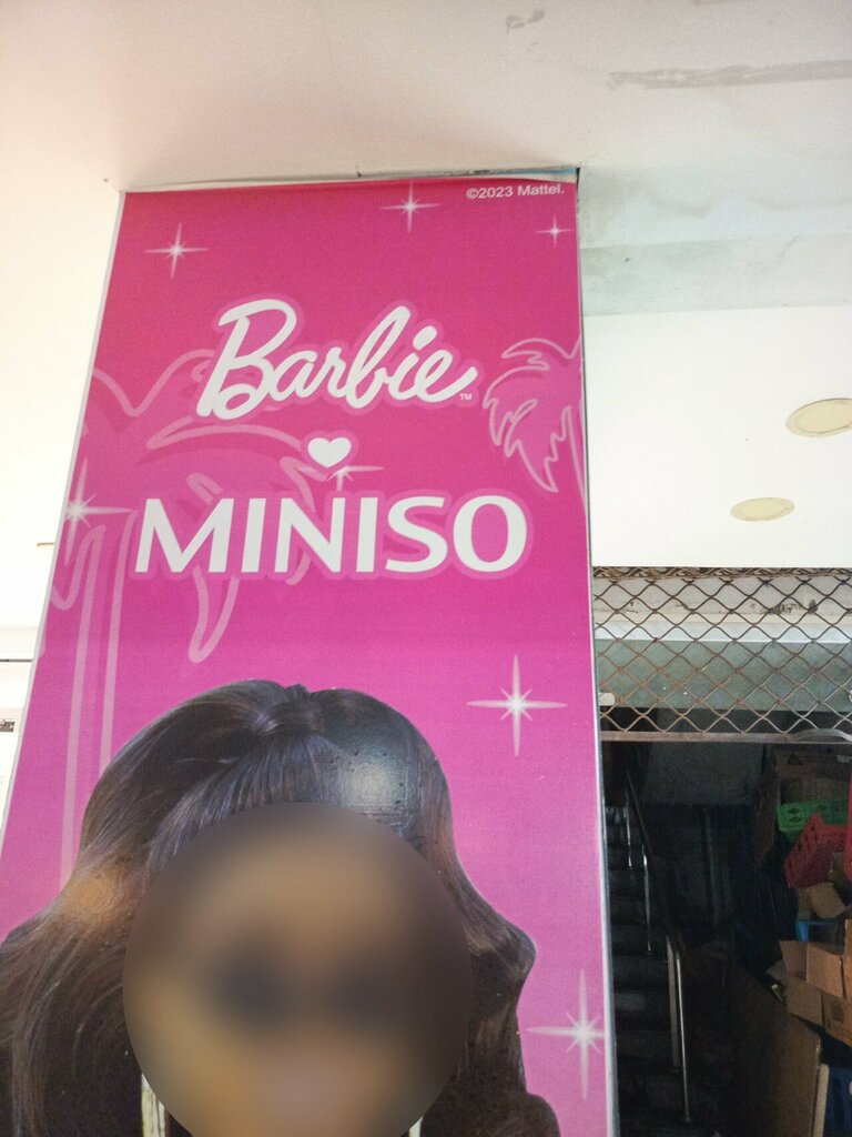 Mini-market Miniso, Islamabad, foto
