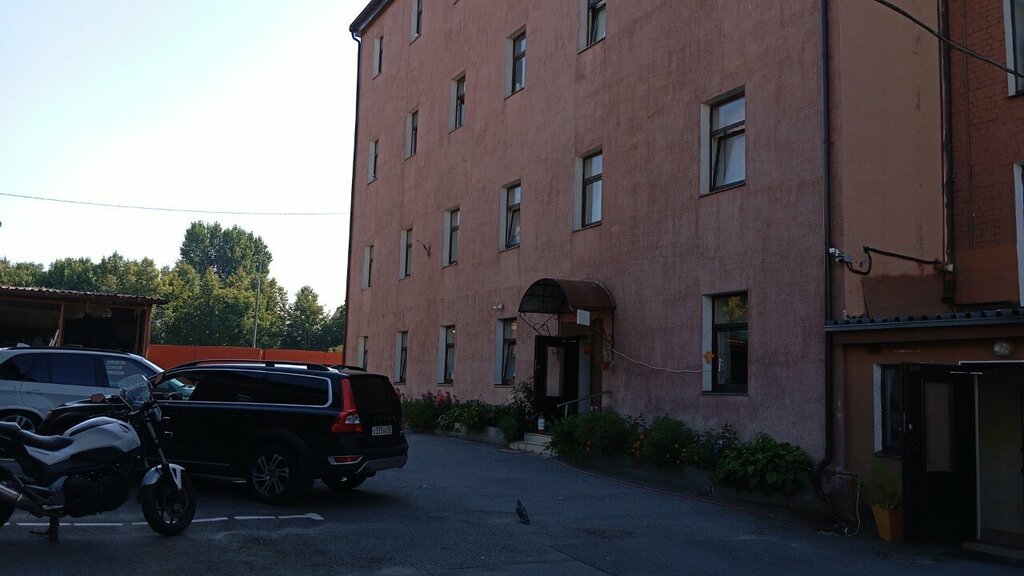 Taş ürünler ve yapılar Atelier Stone, Saint‑Petersburg, foto