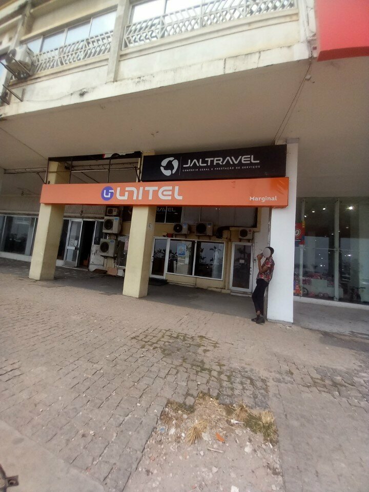 Telekomünikasyon firmaları Unitel, Loanda, foto