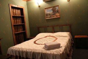 Assambleya (Saratov Region, Engelsskiy rayon, Krasnoyarskoye munitsipalnoye obrazovaniye, selo Shumeyka), otel  Saratovskaya oblastından
