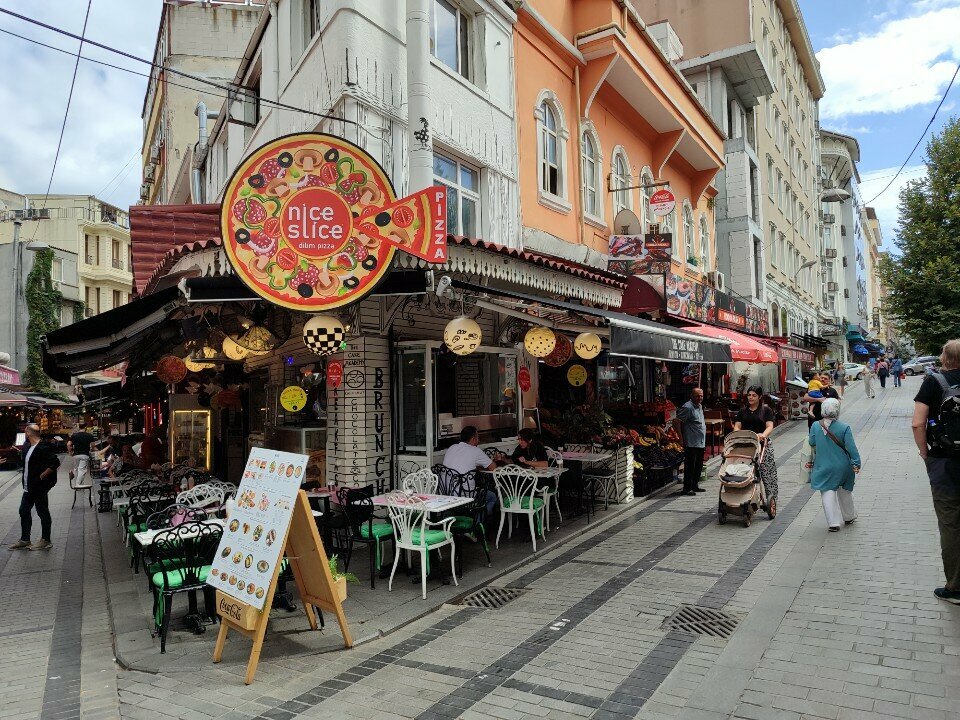 Pizzacılar Nice Slice, İstanbul, foto