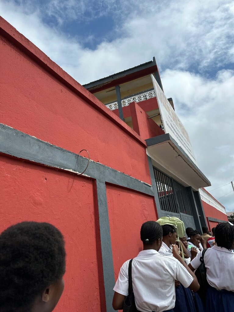 Ortaokul Groupe Scolaire Saint François II, Abican, foto