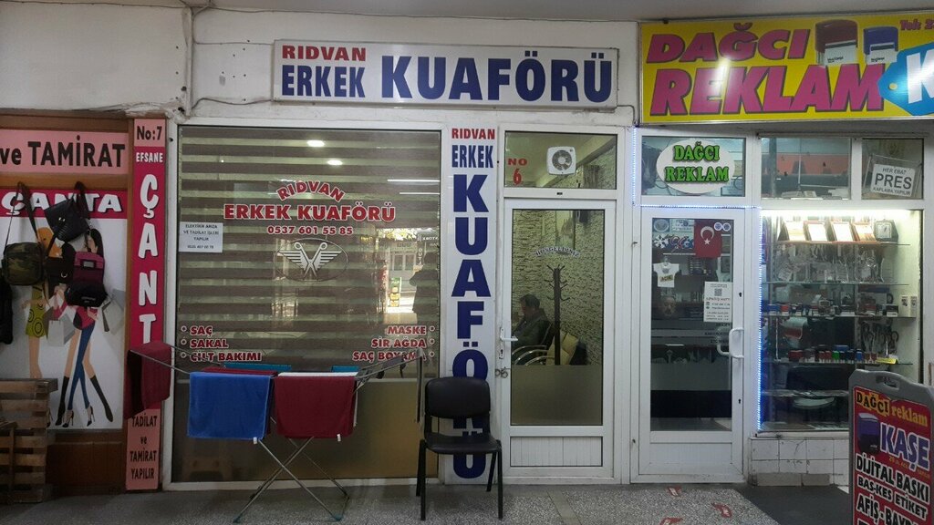 Berberler Rıdvan Erkek Kuaförü, Ankara, foto