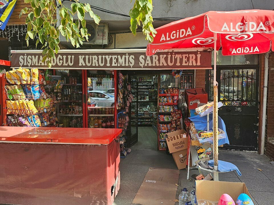 Kuruyemiş, atıştırmalık, kuru meyve Şişmanoğlu, İstanbul, foto