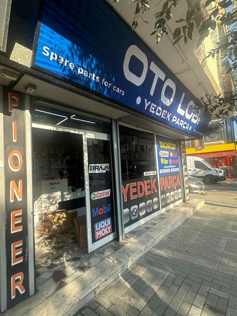 Otomobil yedek parçaları Otto lobi, İstanbul, foto
