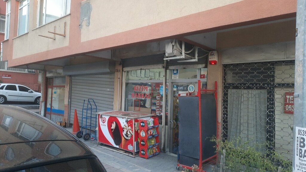 Market Bizim Bakkal, İstanbul, foto