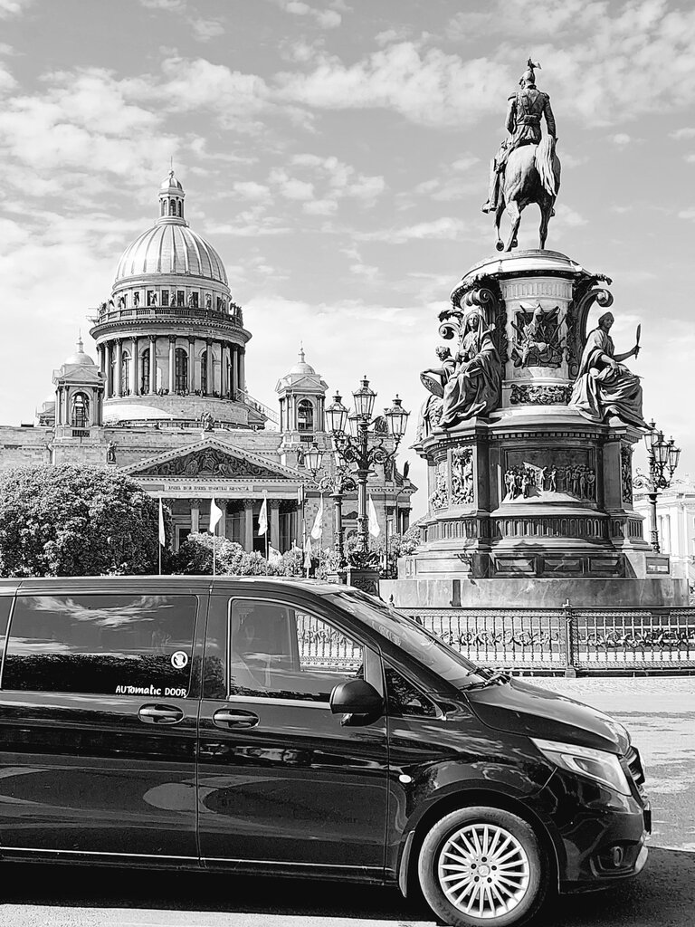Taksi çağırma Miniven Neva Transfer, Saint‑Petersburg, foto