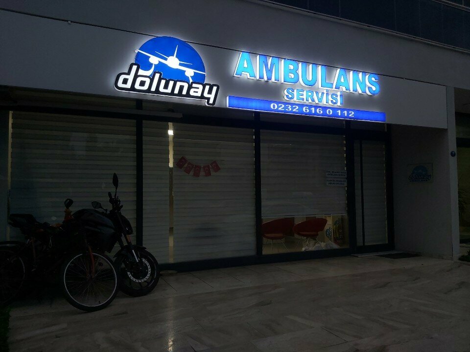 Acil yardım hizmeti Dolunay ambulans, İzmir, foto