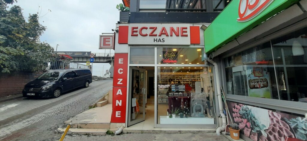 Eczaneler Eczane Has, İstanbul, foto