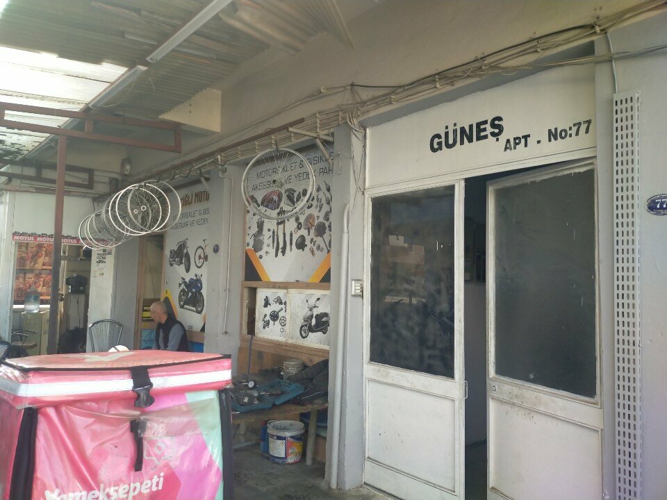 Motosiklet tamiri Çiğli Motor & Bisiklet Yedek Parça Servis, İzmir, foto