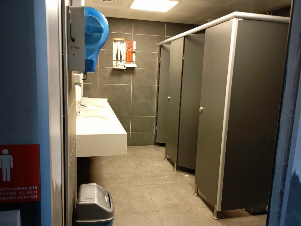 Tuvalet Tuvalet, Alanya, foto