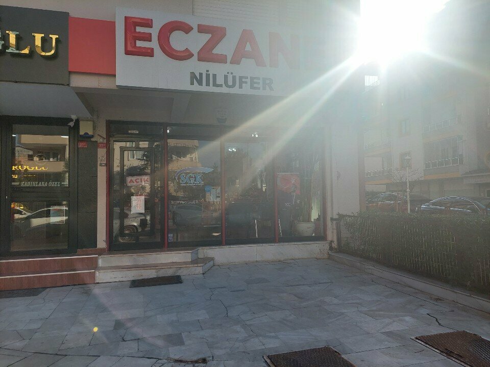 Eczaneler Nilüfer Eczanesi, Bursa, foto
