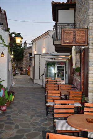 Restoran Menemenci Nadir'İn Yeri, Kavak, foto