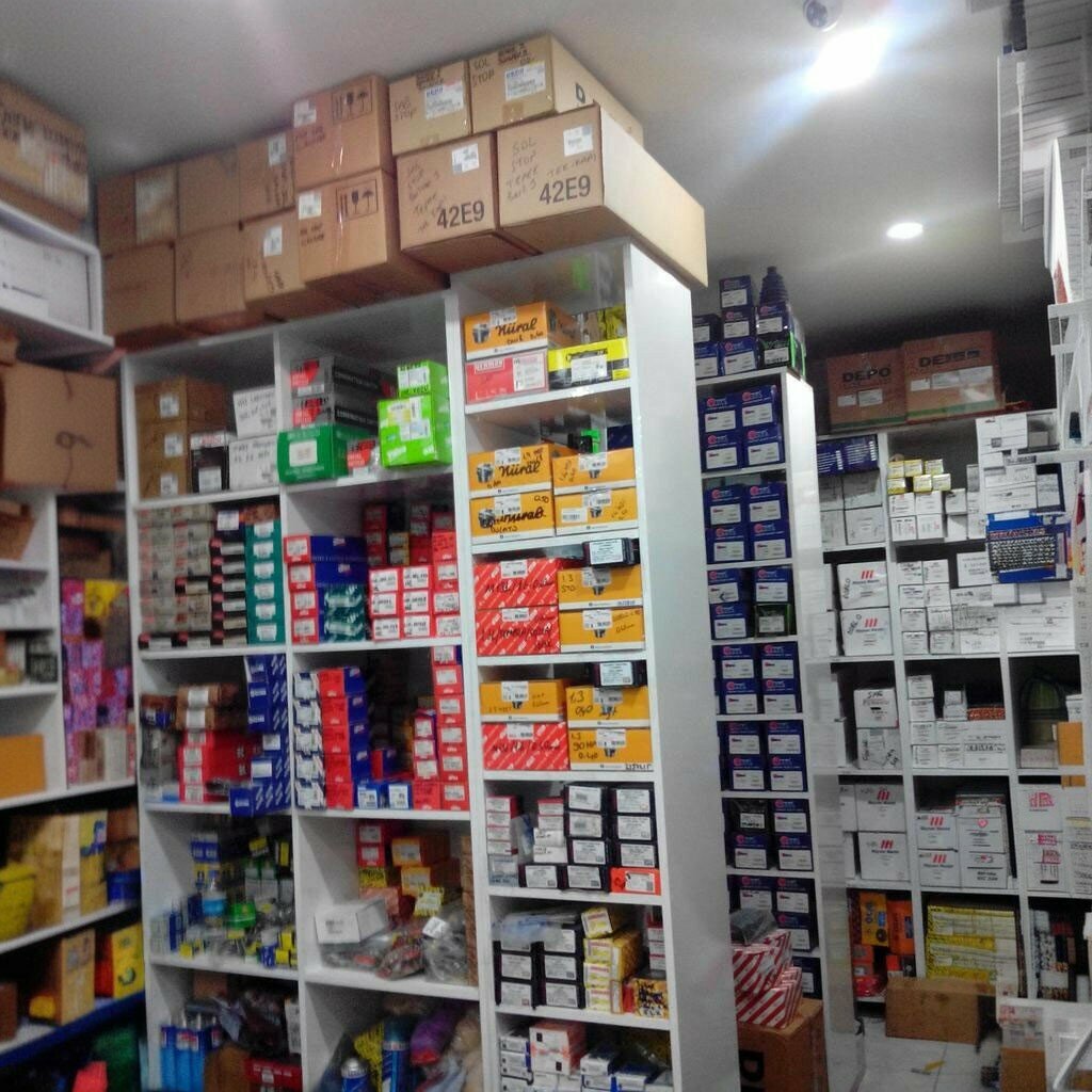 Otomobil yedek parçaları Başhan Otomotiv, Samsun, foto