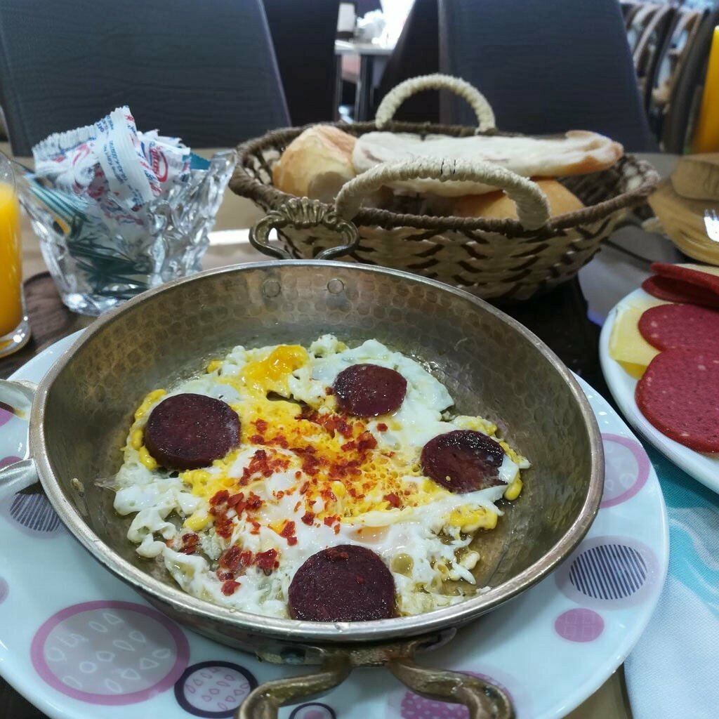 Kafe Şener Açık Büfe Kahvaltı Salonu, Karaman, foto