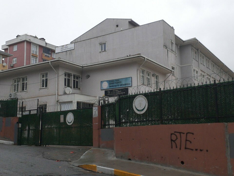 Ortaokul Şemsi Tebrizi Imam Hatip ortaokulu, İstanbul, foto