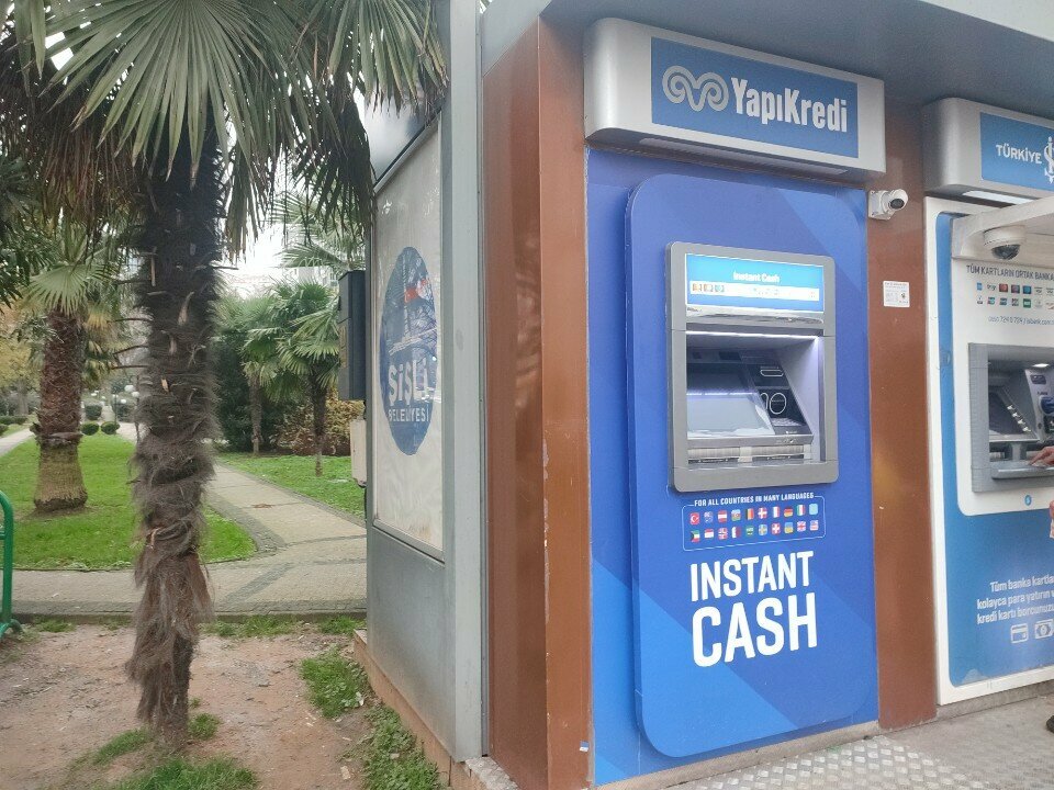 ATM'ler Yapı Kredi, İstanbul, foto