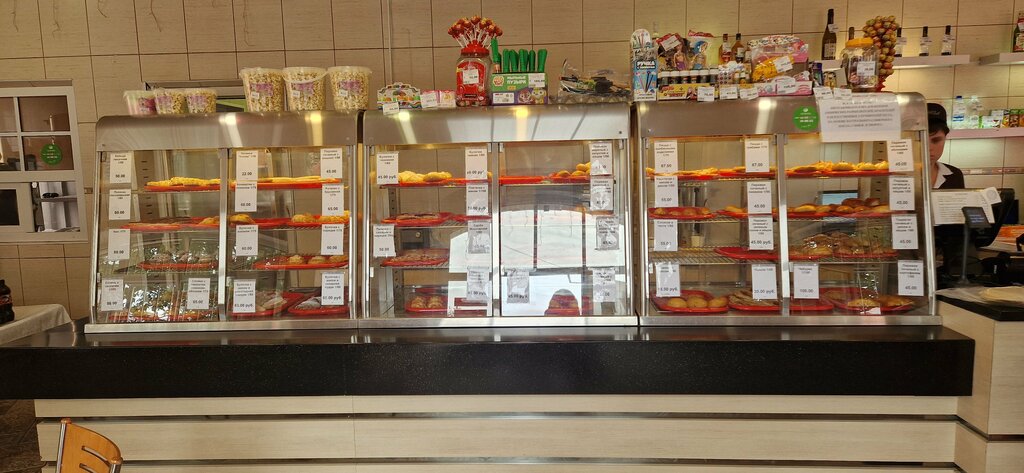 Kafe Pirozhkova, Luga, foto
