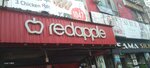 Red Apple (No:1H, Sector F-10, Sector F-10 Markaz), restoran  Islamabad'dan