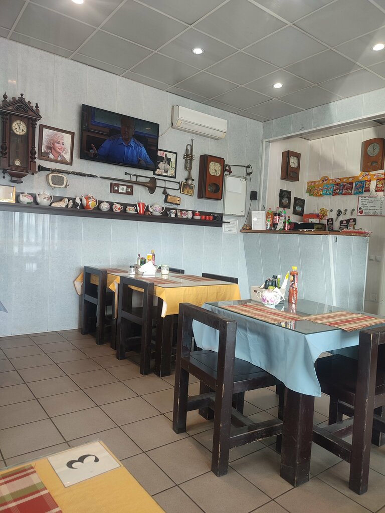 Kafe Грибоедов, Voljski, foto