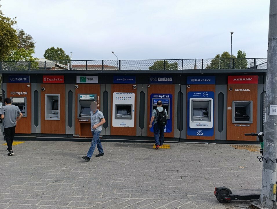ATM'ler Akbank ATM, İstanbul, foto
