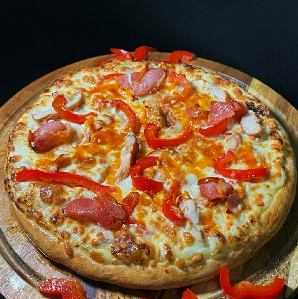 Pizzacılar Hello Pizza, Novosibirsk, foto