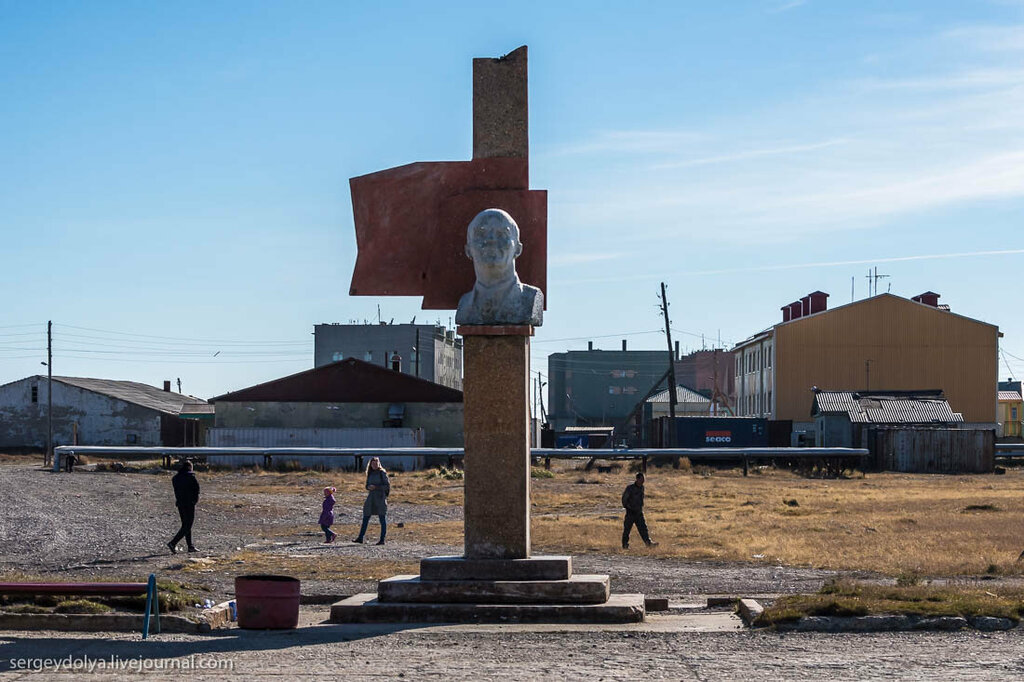 Anıt, heykel В. И. Ленин, Chukotka Özerk Bölgesi, foto