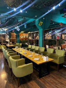 Loft (Akhmet Baitursynov Street No:46Б), restoran  Kızılorda'dan