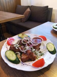 Мясо Мания (Yasnaya ulitsa No:11к2, gorodskoy posyolok Yanino-1), kafe  Saint‑Petersburg ve Leningradskaya oblastından
